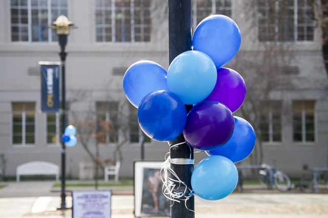 500 balloons scattered across quad to raise mental health awareness ...