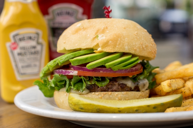 Best Burger: Burgers and Brew | The Aggie