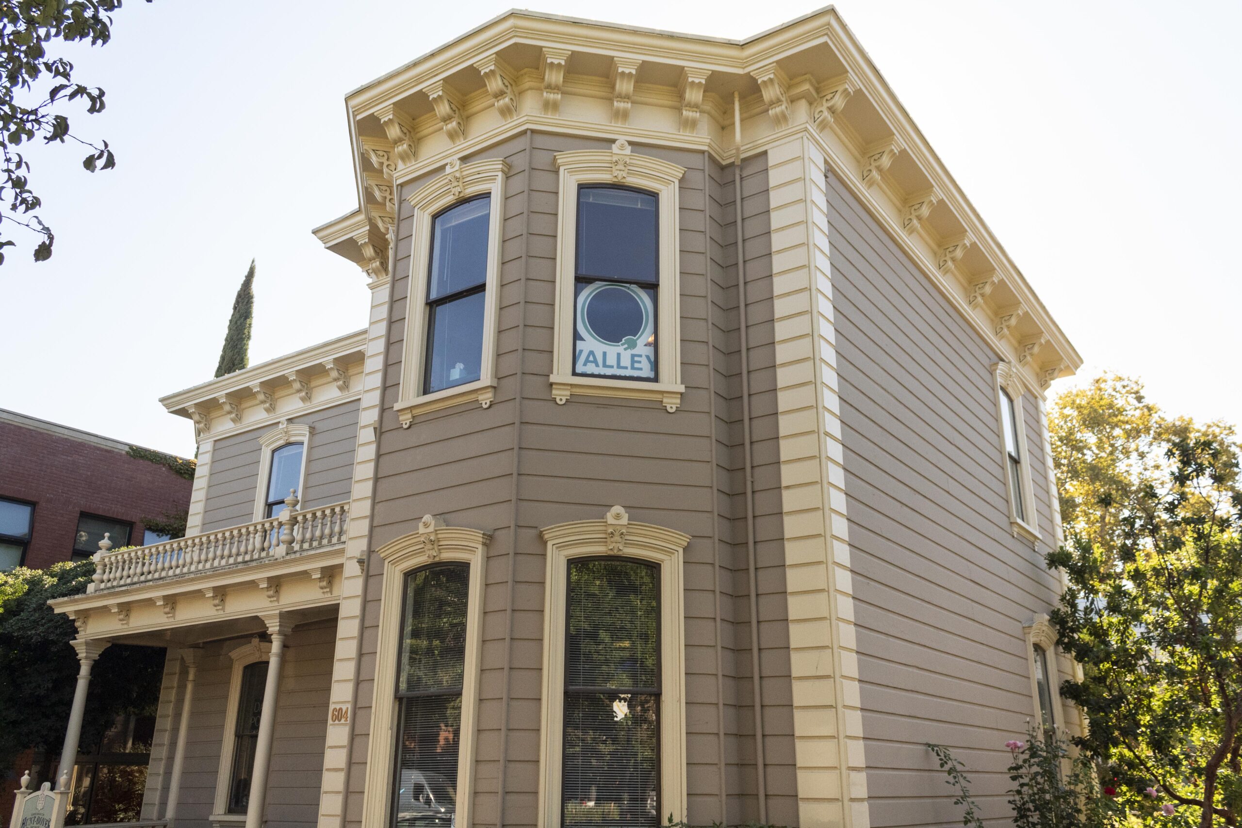 Valley Clean Energy donates to Yolo Food Bank, ensures continued supply ...