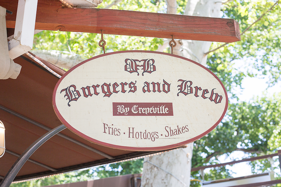 Best Place to Take Your Parents: Burgers and Brew | The Aggie