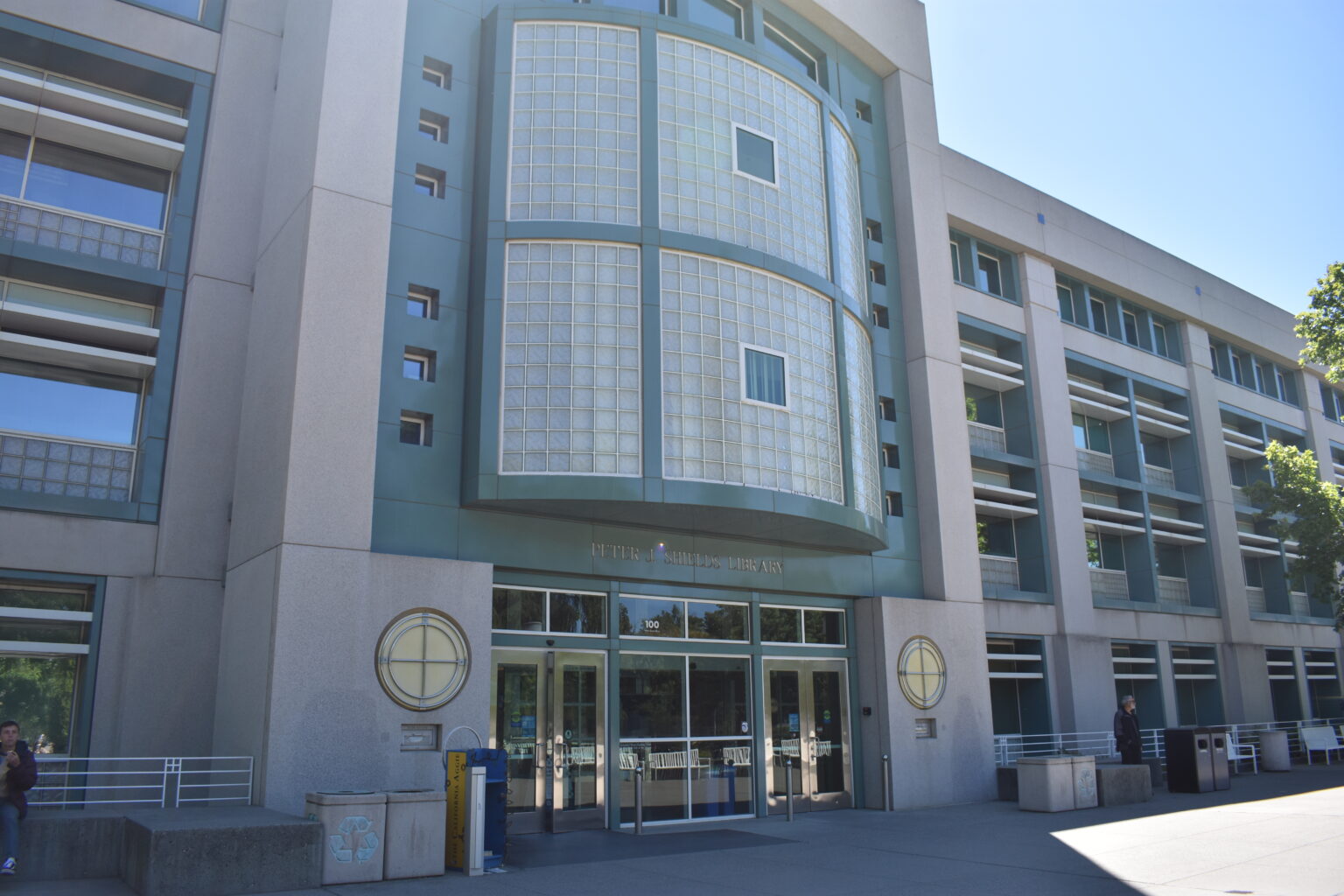 Best Study Spot: Shields Library | The Aggie